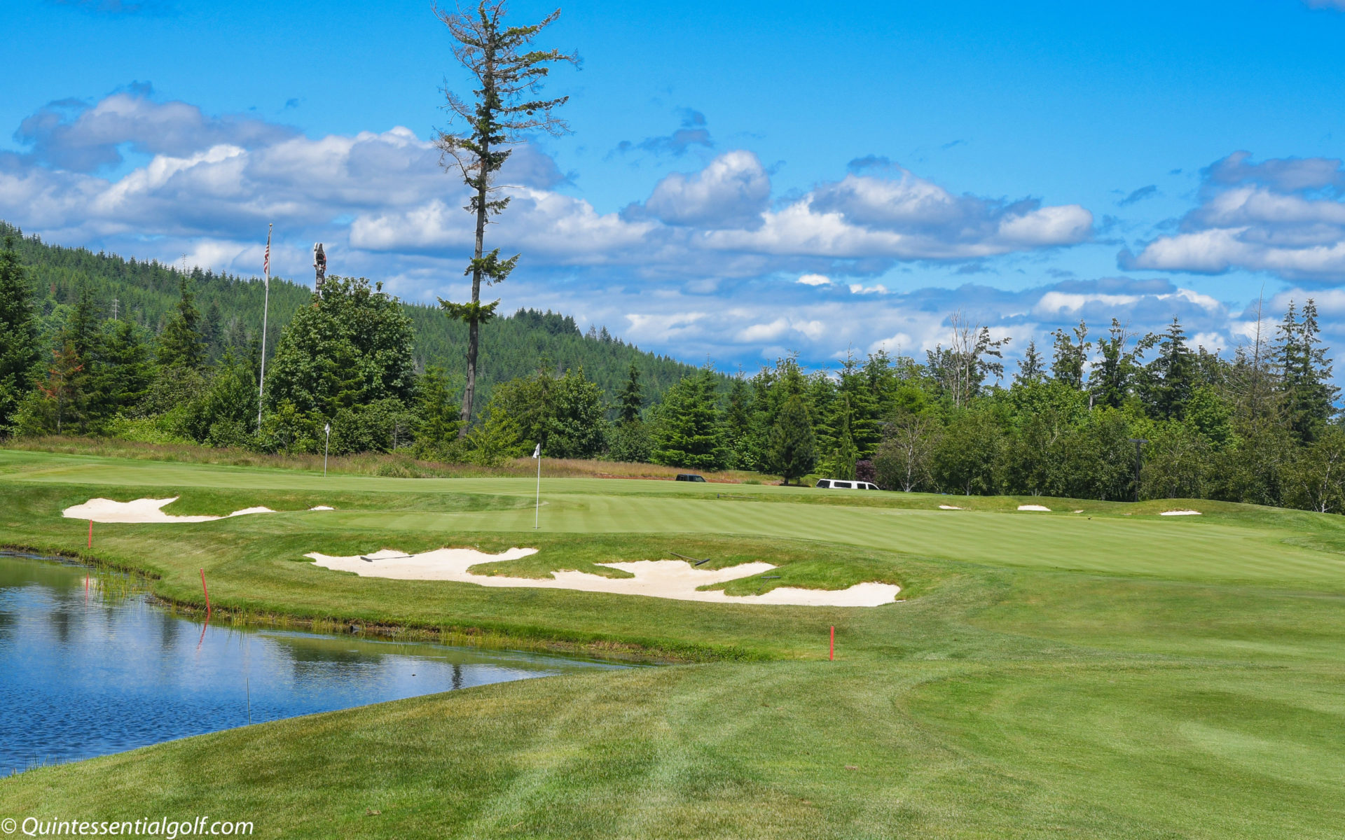 Salish Cliffs Golf Club - Quintessential Golf